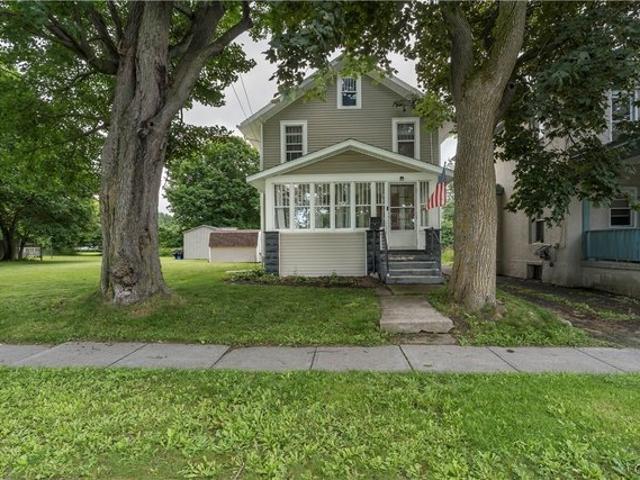 525 S Massey St, Watertown, NY 13601
