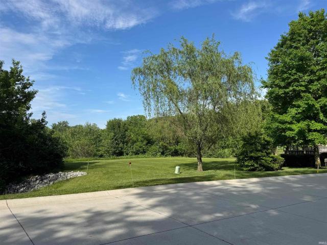 525 Shady Creek Drive