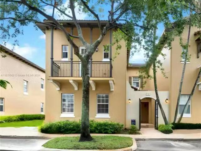 525 SW 146TH TER # 5 8, PEMBROKE PINES, FL 33027 Condo/Townhom.
