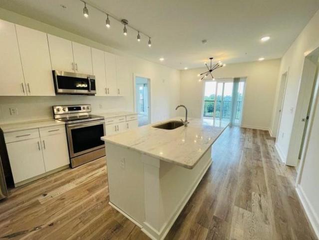 525 Parkway Dr NE #501 Atlanta, GA 30308