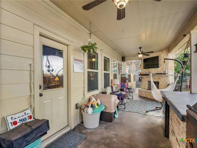 525 Pecan Farms, New Braunfels, TX 78130