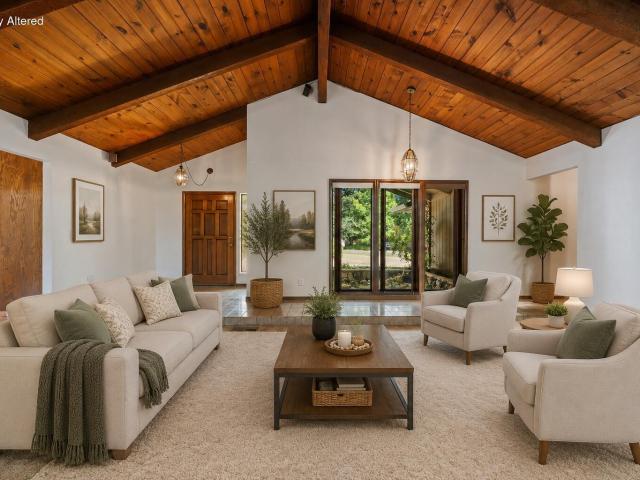525 Royal Oaks Drive