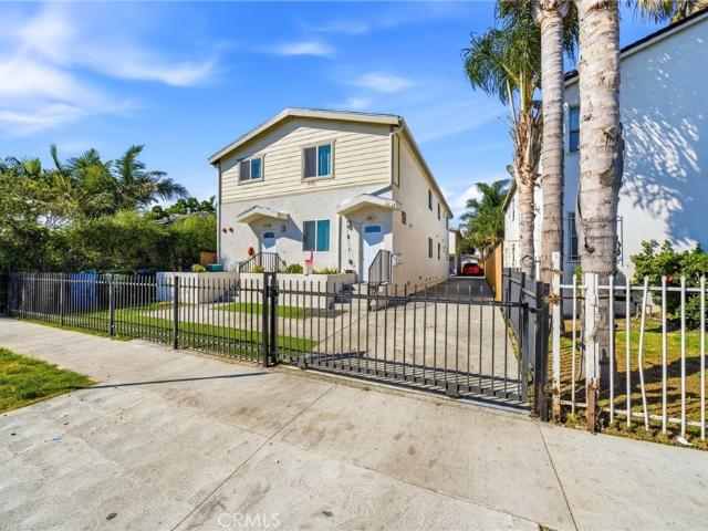525 W 85th St, Los Angeles, CA 90044 | MLS #OC26063 | Compass