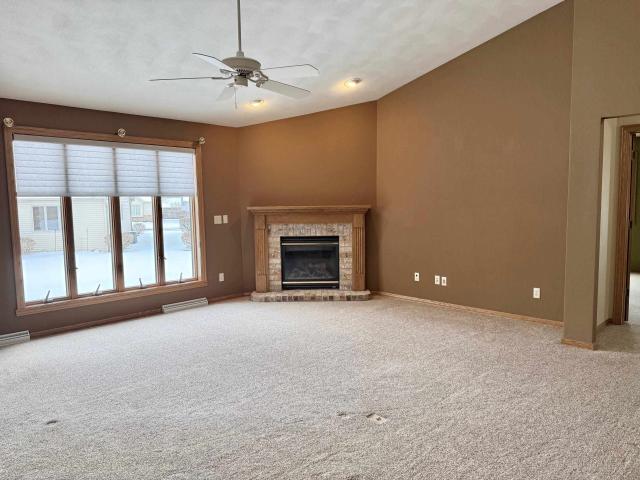 525 w wayfarer court