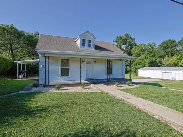 525 W Ellis St, Milan, IN 47031