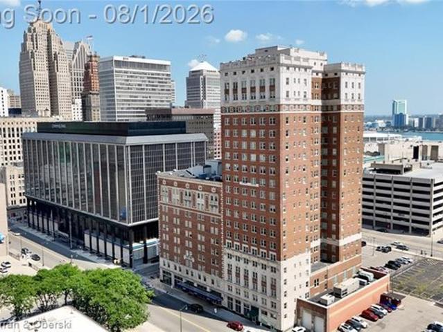 525 W Lafayette Blvd Unit 14A, Detroit, MI 48226