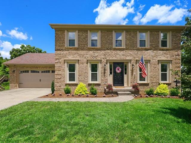 525 Woodstream Ct, Lexington, KY 40515