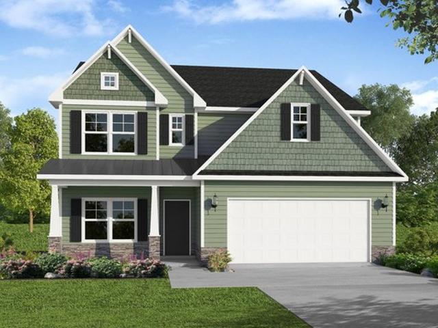 525 Watauga Ln, Aberdeen, NC 28315