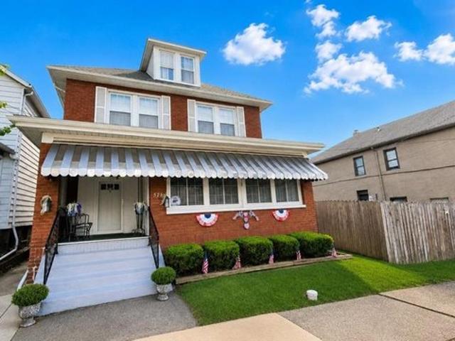 525 Walnut St, Vandergrift, PA 15690