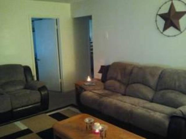 $525 WANT A BARGAIN 5 MINUTES FROM POST CLARKSVILLE, TN