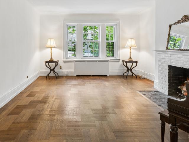 525 West 238th Street, Bronx, NY