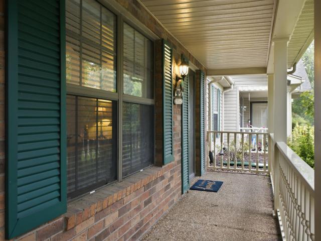 525 Upsall Dr