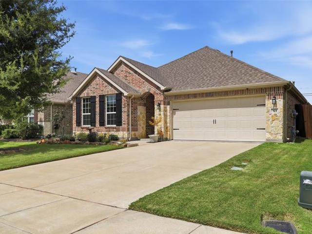 525 Yellowstone Dr, Celina, TX 75009