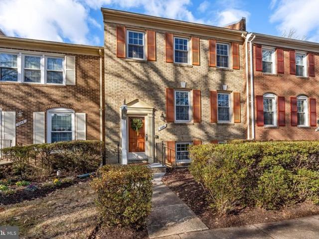 5264 Bradgen Ct, Springfield, VA 22151