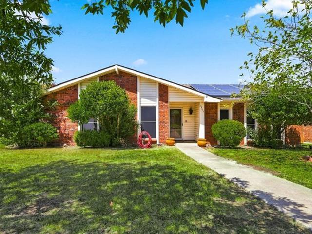 5264 Sherman Dr, The Colony, TX 75056