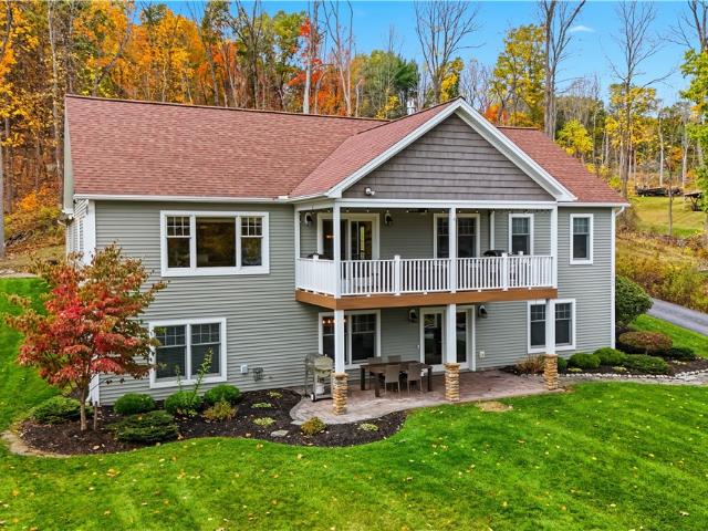 5264 W Lake Road