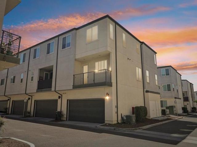 5265 Beachfront Cove St, San Diego, CA 92154