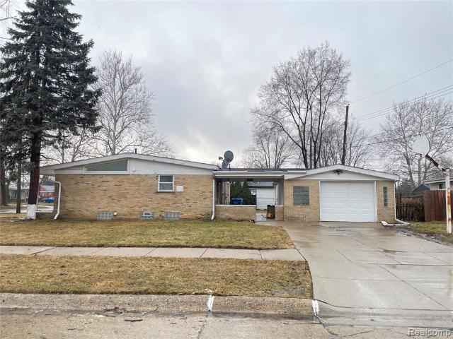 5265 Streefkerk Drive