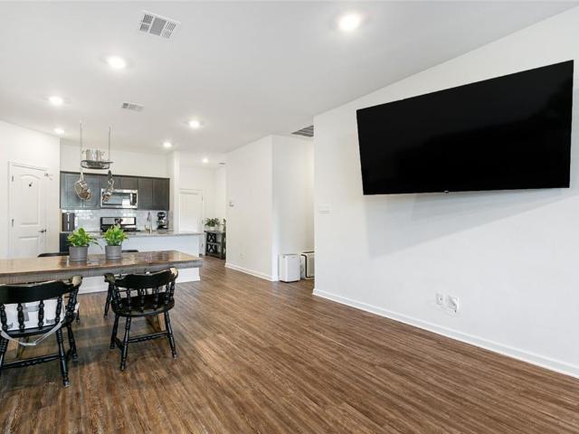 5265 Summer Pecan Road