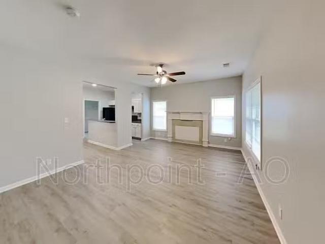 52663837 687 S Evelyn Pl Nw