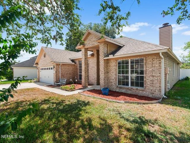 5266 Chestnut Lake Dr, Jacksonville, FL 32258