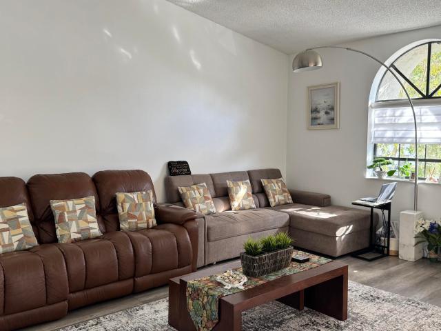 5267 Europa Dr, Unit N, Boynton Beach, FL 33437 | MLS #B26006