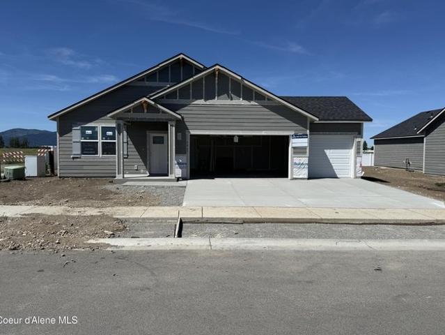 5267 E Aquila Ave, Post Falls, ID 83854