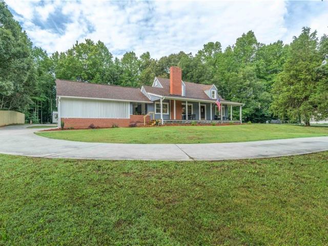 5267 W Old US Highway 64