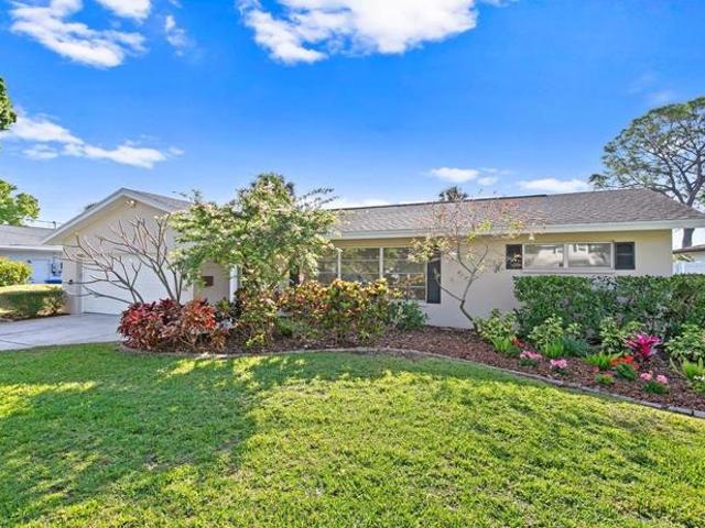 5269 Dover St NE, Saint Petersburg, FL 33703