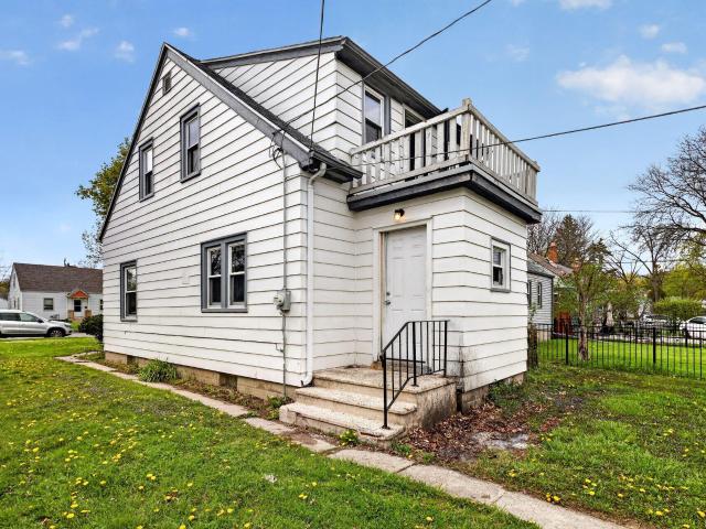 5260 N 49th St