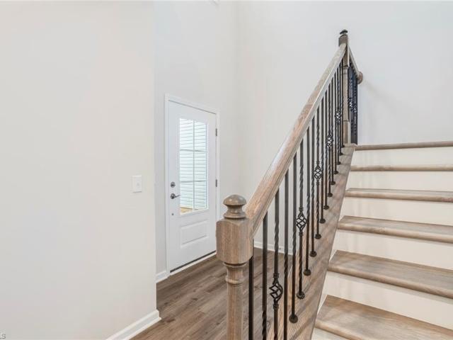 5260 Amaryllis Way