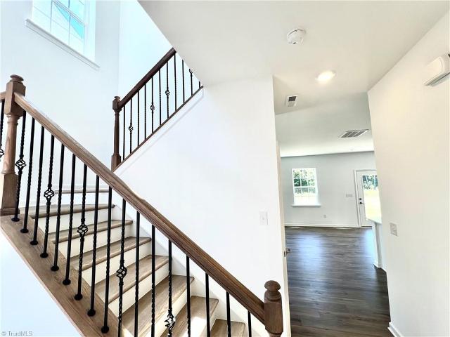 5260 Amaryllis Way