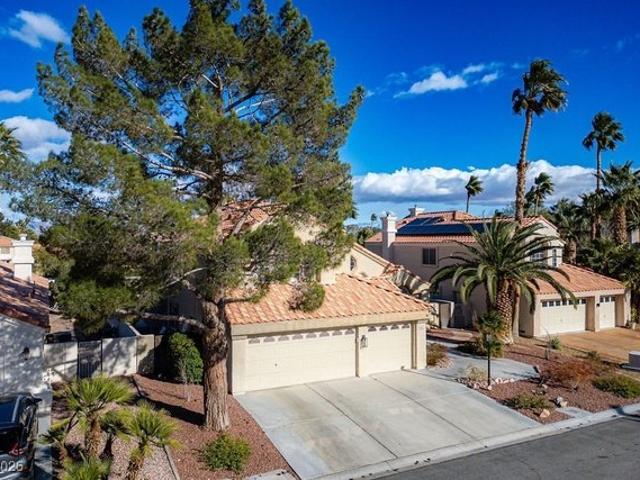 5260 Drifting Dunes Dr, Las Vegas, NV 89149