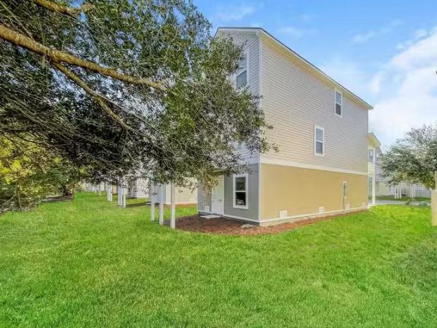 52610020 156 Palmetto Breeze Cir