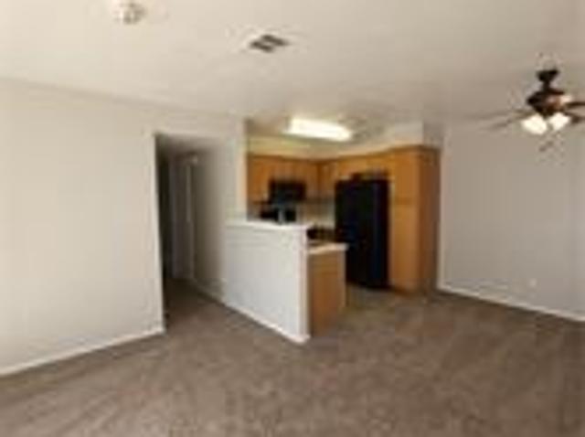 5261 Caspian Springs Drive 201