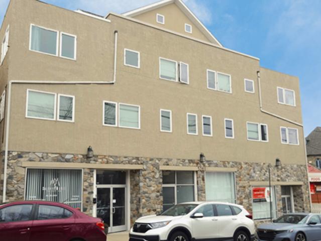 5261 Ridge Avenue 2 Bedroom 1 Bath