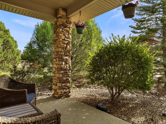 5261 S Maverick Mountain Drive