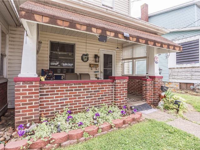 526 4th Ave