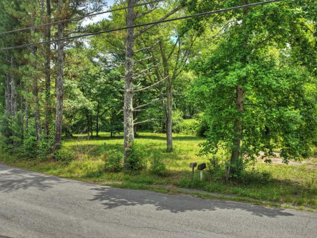 526 Airport Road