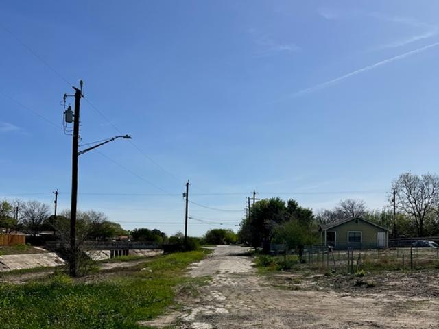 526 Barberry