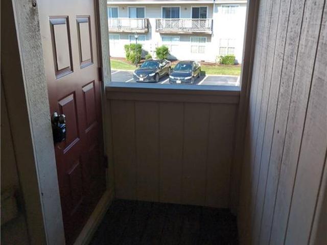526 Glenn Regis WAY