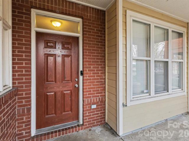 526 E 9th St, Charlotte, NC 28202 | MLS #4344