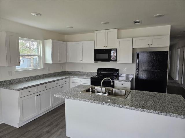 526 Farmington Place