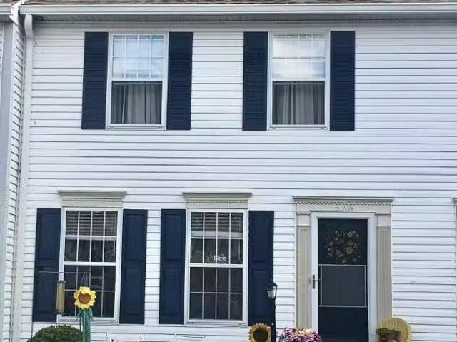 526 HILTON CT, HARRISBURG, PA 17112 Condo/Townhome For Sale M.