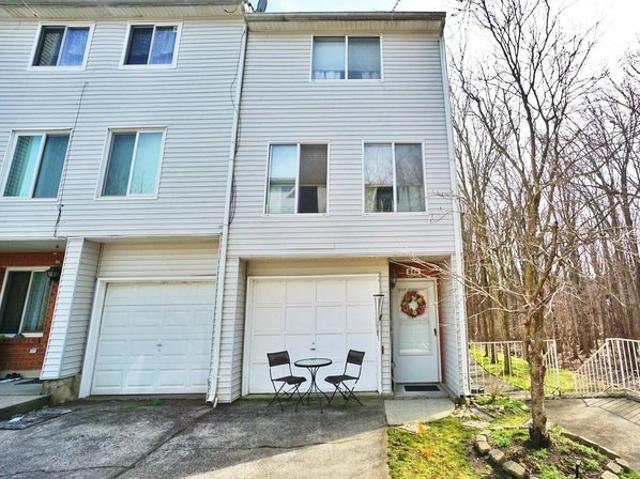 526 Ilyssa Way, Staten Island, NY 10312