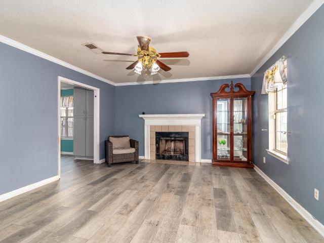 526 Oak Chase Drive