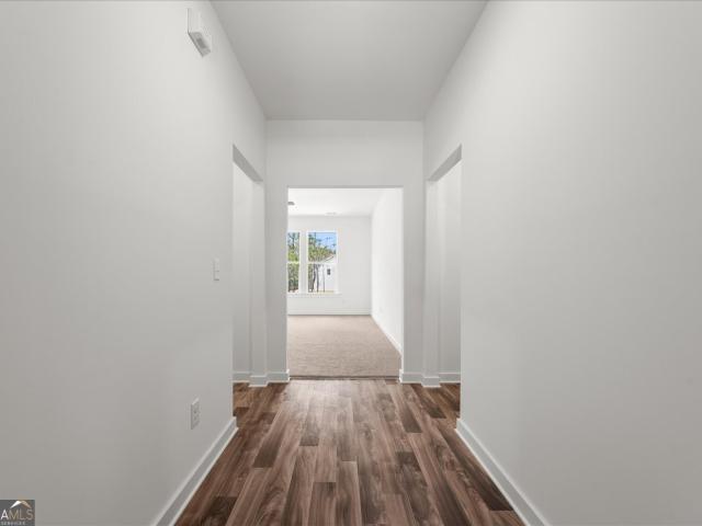 526 Lillian Way