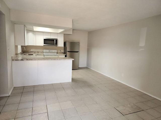 526 N 4th St 2 Bedroom Apartment for Rent at 526 N 4th St, Avondale, AZ 85323