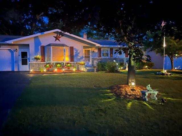 526 Northwood Dr, Alpena, MI 49707