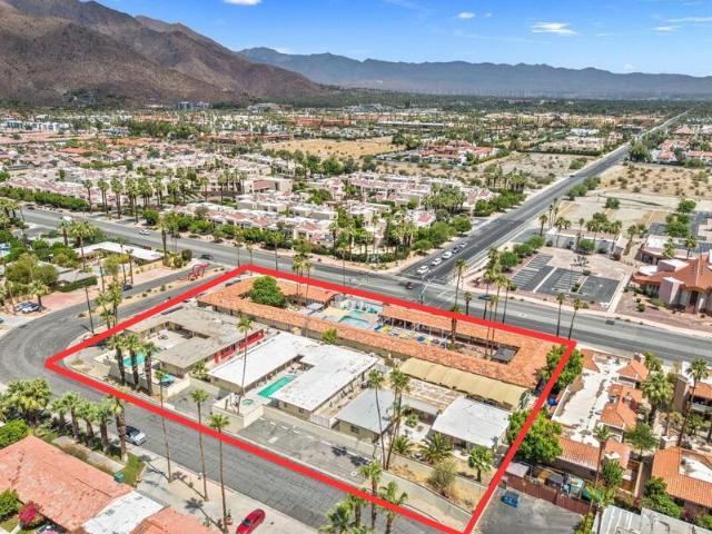 526 S Warm Sands Drive, Palm Springs, CA 92262